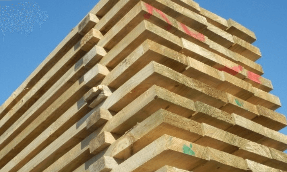 Is timber prone to sagging?